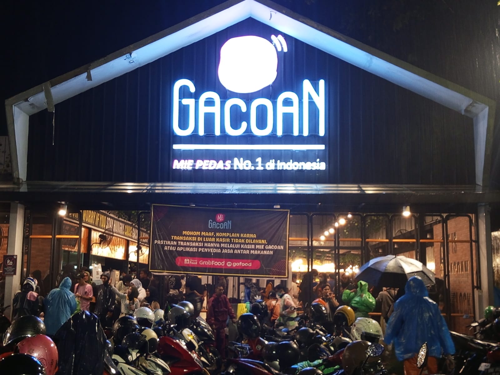 Mie Gacoan, Resto Siap Saji Kesukaan Anak Muda - anjangsana.id