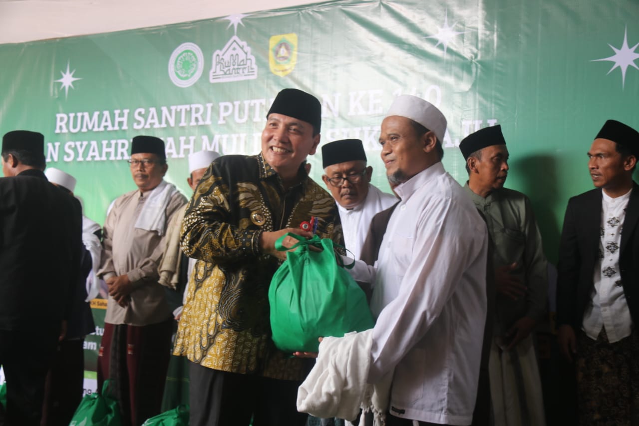 Warga Cileungsi Bersama Pj. Bupati Bogor Jalankan Kegiatan Tahajud ...